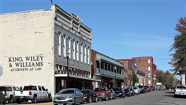 Jasper Alabama 10 Acres Of Improved Commercial Land For Sale In